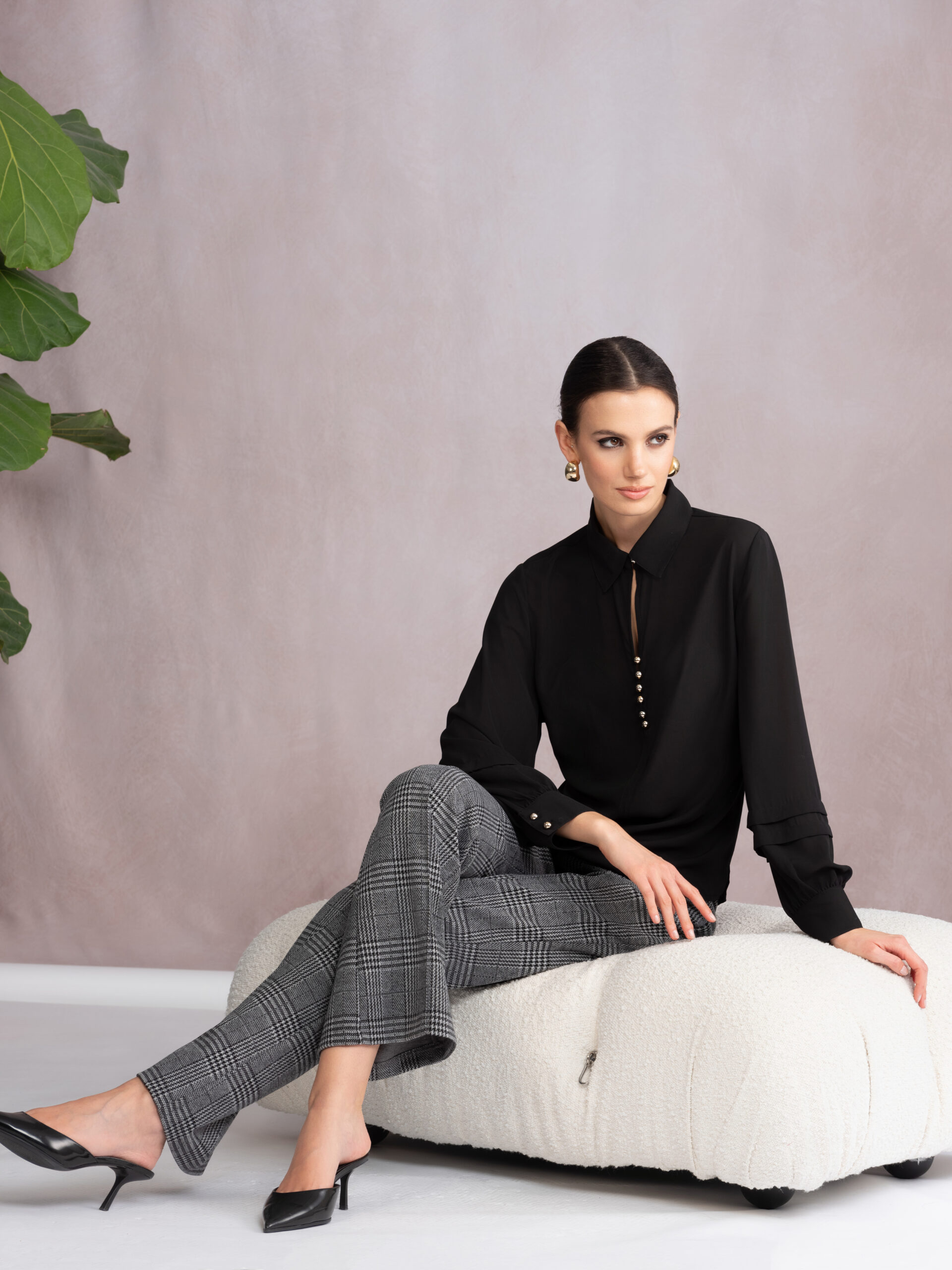 Alison Sheri Blouse A46247 - Black - Casual Collection